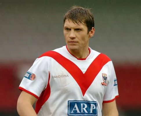 Sự Nghiệp Allan Russell - Ngôi Sao Bóng Đá Xuất Sắc Người Scotland